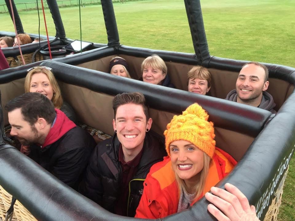 How to organise a hot air balloon party | Bailey Balloons